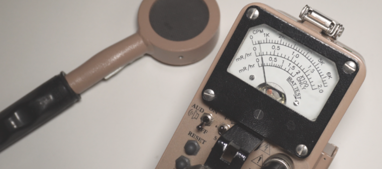How To Use a Geiger Counter - Olympic Health PhysicsOlympic Health Physics